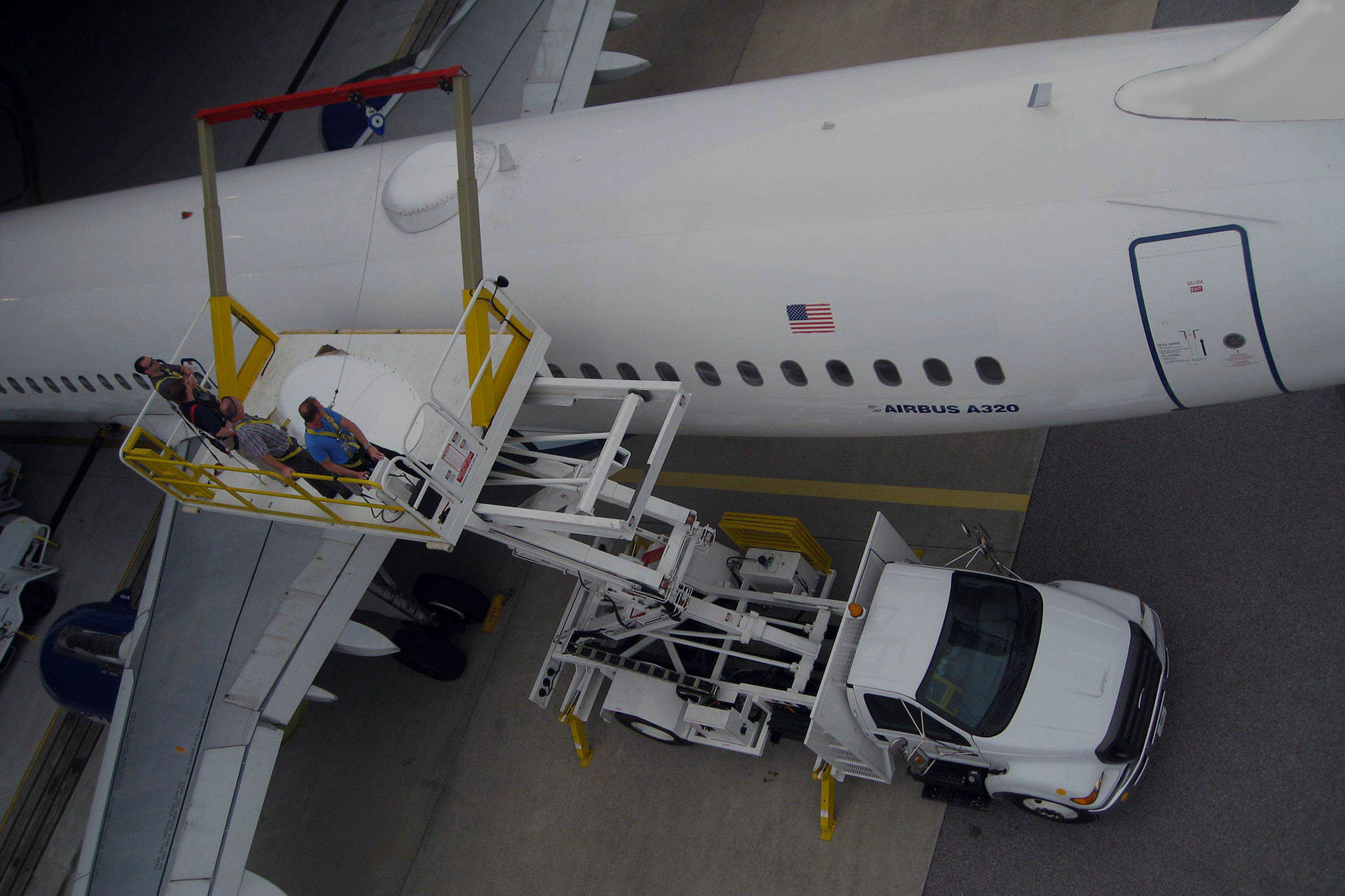 Lift-A-Loft - Manufacturer of Custom Aerial & Scissor Lifts